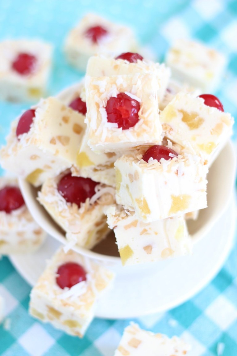 5-Minute Pina Colada Fudge - The Gold Lining Girl