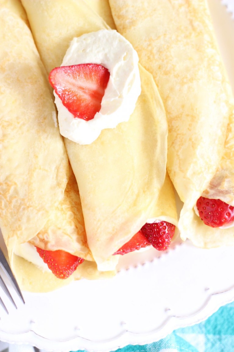 Strawberry Lemonade Crepes