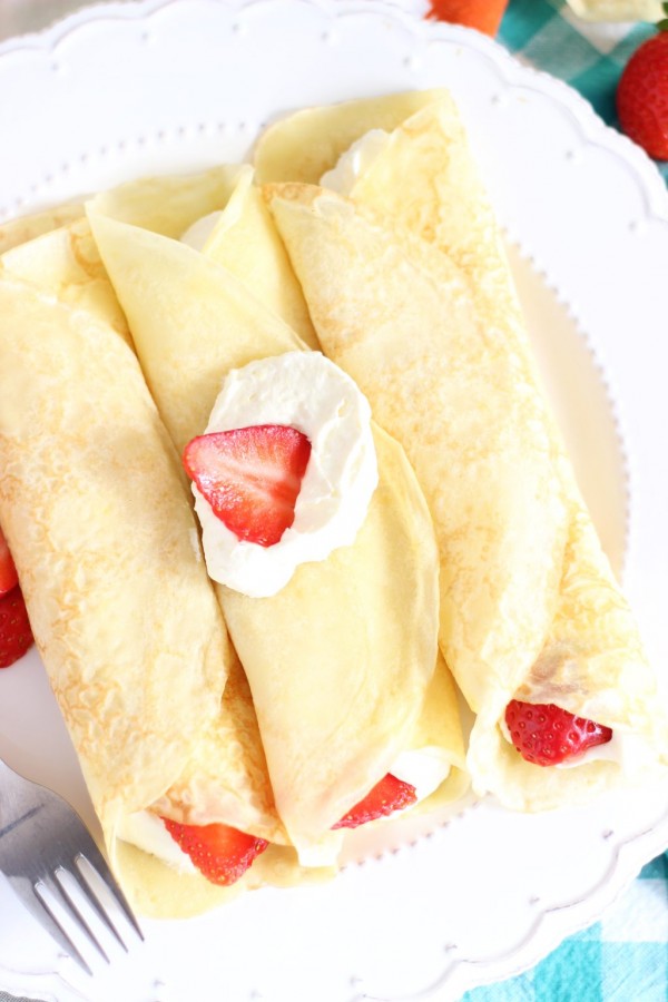 Strawberry Lemonade Crepes