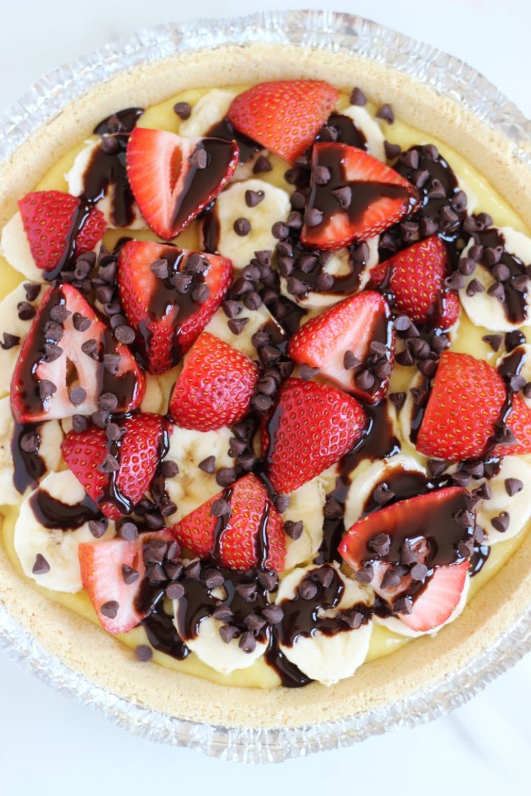 No Bake Banana Split Pie