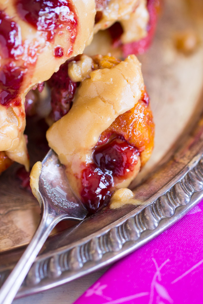Peanut Butter & Jelly Monkey Bread Recipe - The Gold Lining Girl