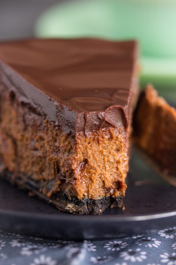Chocolate Mocha Cheesecake - The Gold Lining Girl