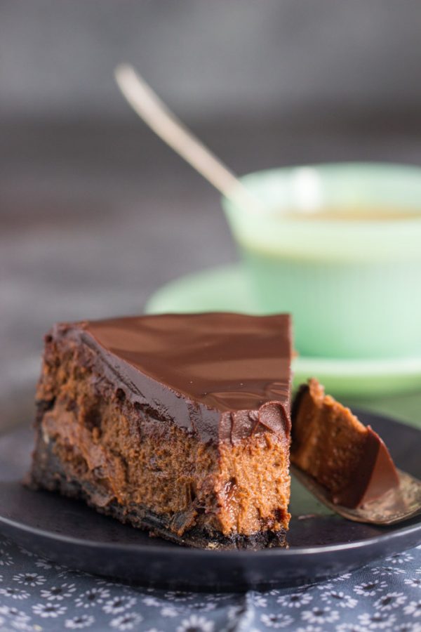Chocolate Mocha Cheesecake - The Gold Lining Girl