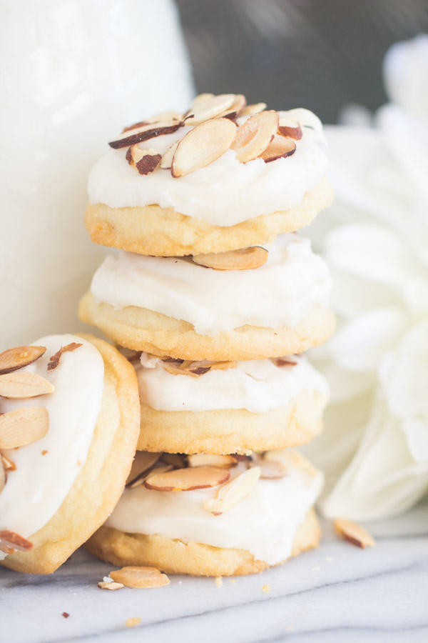 Simple & Perfect Iced Almond Cookies - The Gold Lining Girl