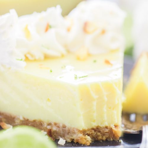 Key Lime Pie with Coconut Macadamia Crust - The Gold Lining Girl